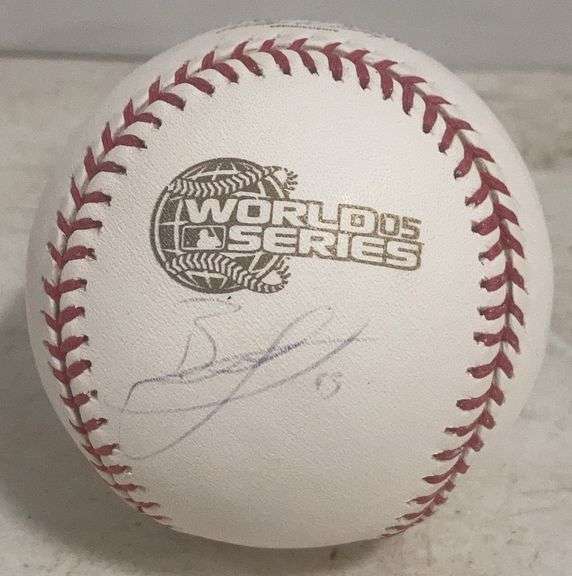 (QR) Bobby Jenks JSA signed 2005 World Series ball - Kraft Auction ...