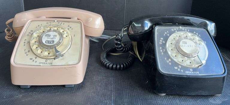 (AU) GTE Automatic Electric Rotary Phones - Kraft Auction Service, LLC