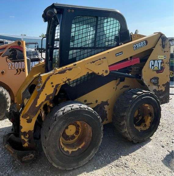CAT 236D3 Wheeled Skid Steer - Kraft Auction Service, LLC