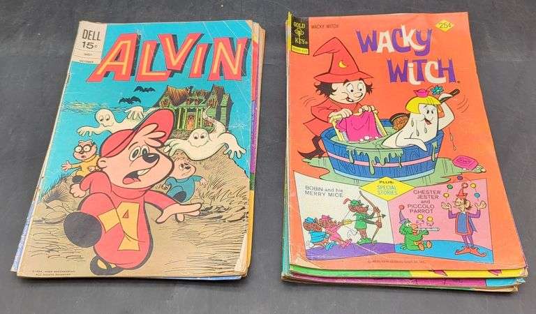(DD) Vintage Comics include Wacky Witch,Alvin, Raggedy ann and Andy and ...