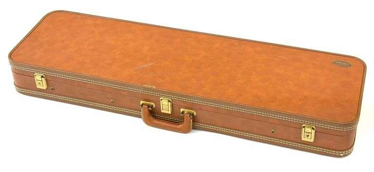 Browning Factory Hard Leather Shotgun Carrying Case - Kraft Auction ...