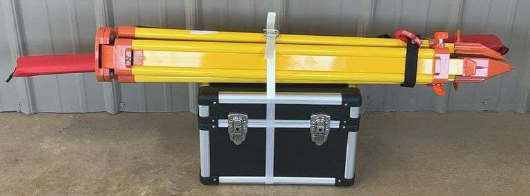 2025 FUTURE Self-Leveling Rotary Laser Level UNUSED - Kraft Auction ...