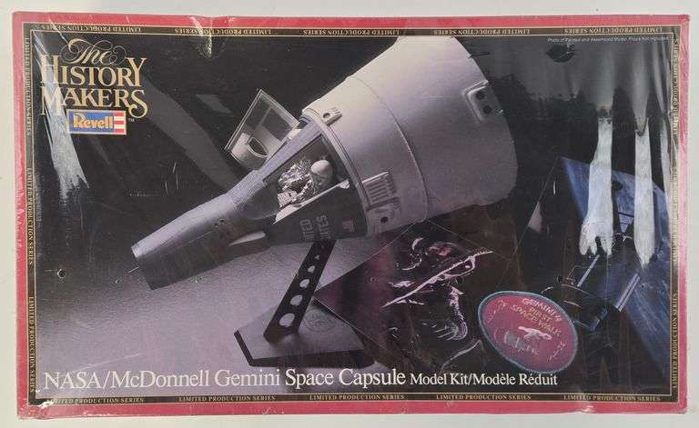 1/24 Scale Revell NASA / McDonnell Gemini Space Capsule Model Kit ...