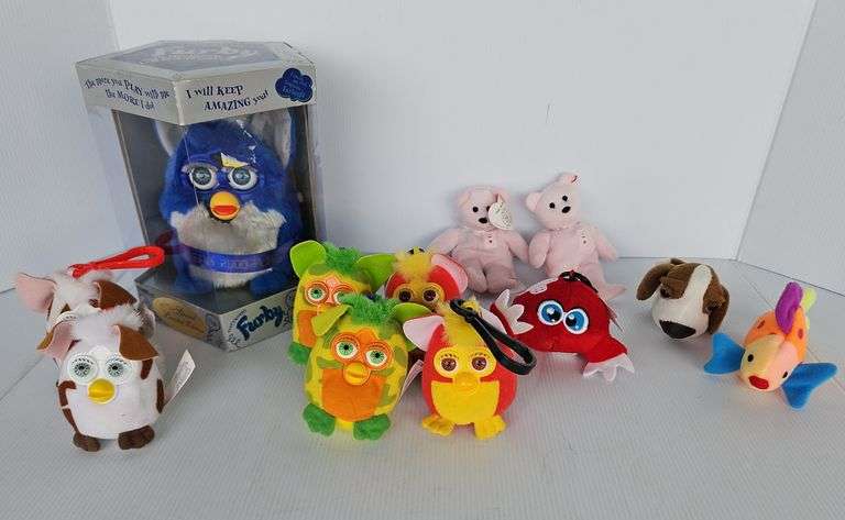 (AH) Furby And McDonald's Mini Furbies, And More - Kraft Auction ...