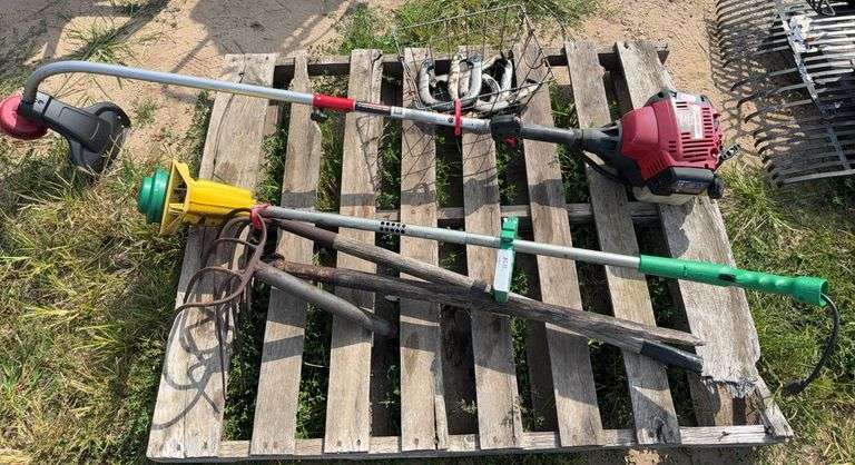 (AE) Lot of Power and Hand Yard Tools - Kraft Auction Service, LLC