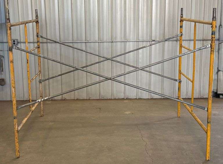 Bil-Jax 5004-02551 Yellow Ladder Scaffolding - Kraft Auction Service, LLC