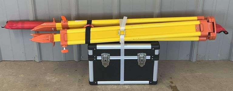 2025 FUTURE Self-Leveling Rotary Laser Level UNUSED - Kraft Auction ...
