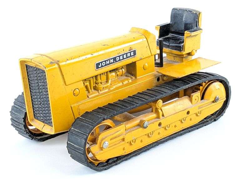 1/16 Ertl John Deere 440 Industrial Crawler - Kraft Auction Service, LLC