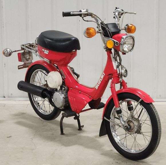 1985 Suzuki FA50 Moped - Kraft Auction Service, LLC