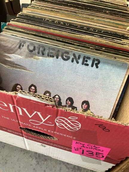 (Qty 100) LP records - Key City Online Auctions Inc.