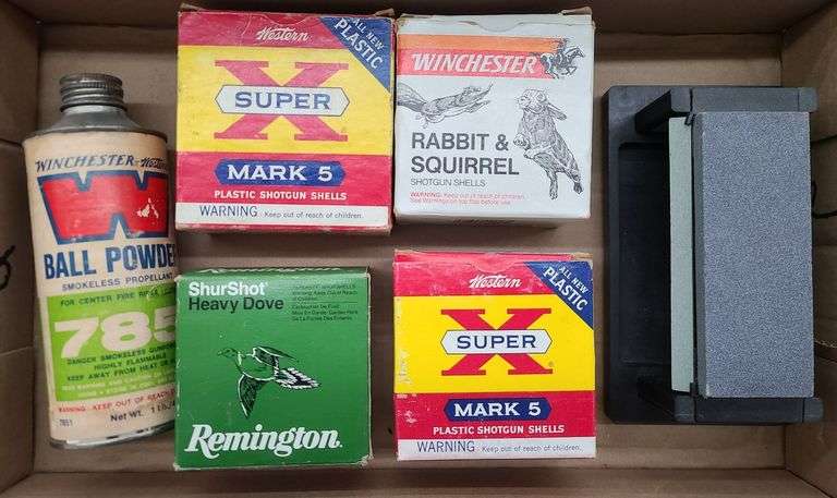 8 boxes full of vintage Shotgun Shells, Reloading Powder - Kramer ...