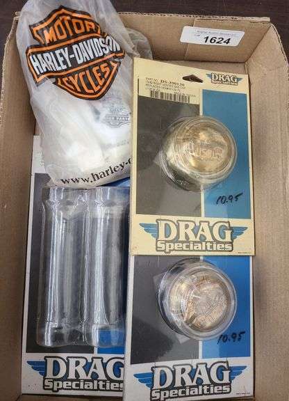 Harley Gas Caps & related lot - Kramer Auction LLC