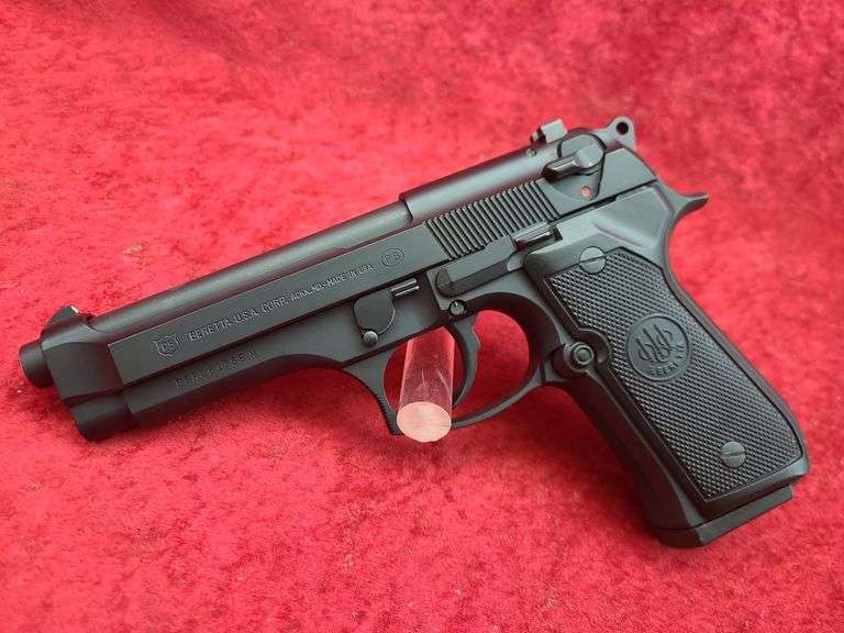 Beretta Model 96 40 cal Pistol - Kramer Auction LLC