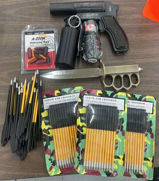 Russian(?) Flare Pistol & assorted items - Kramer Auction LLC