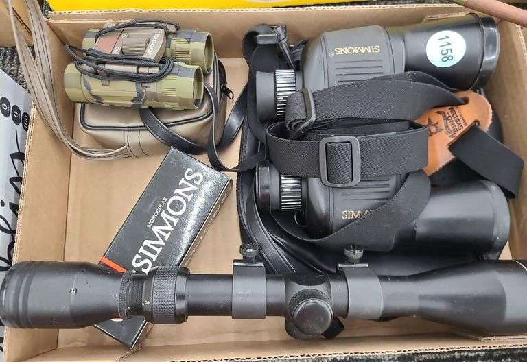 Optics Lot: Scopes, Binocs, etc - Kramer Auction LLC