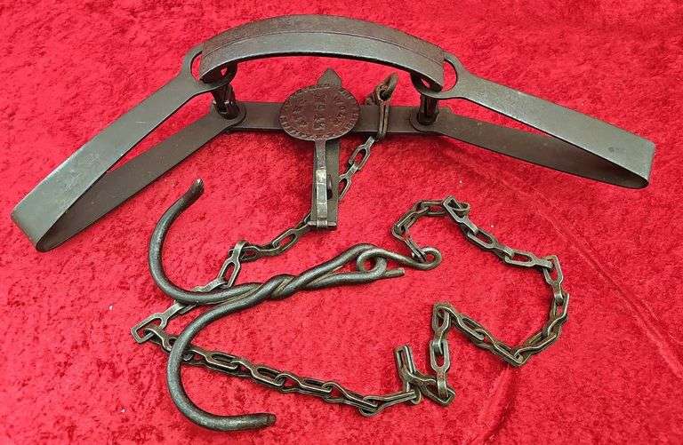 ONEIDA Newhouse No. 4 1/2 Wolf Trap w/Drag - Kramer Auction LLC