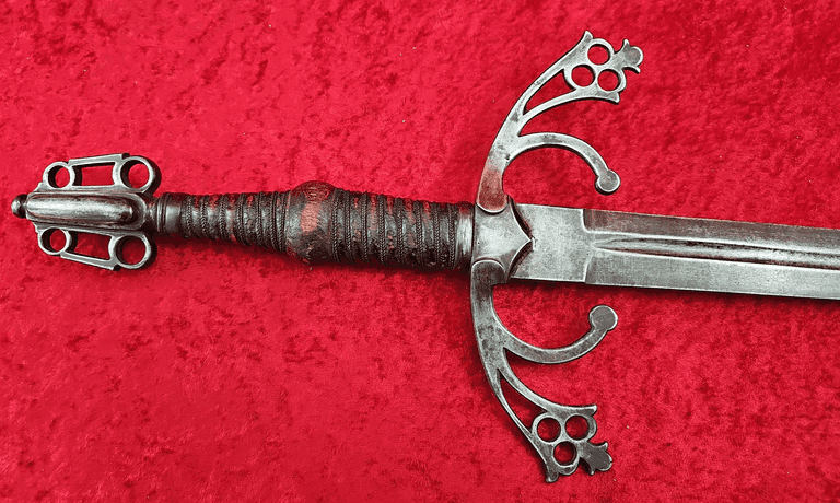 Early Scottish Long Sword - Kramer Auction LLC