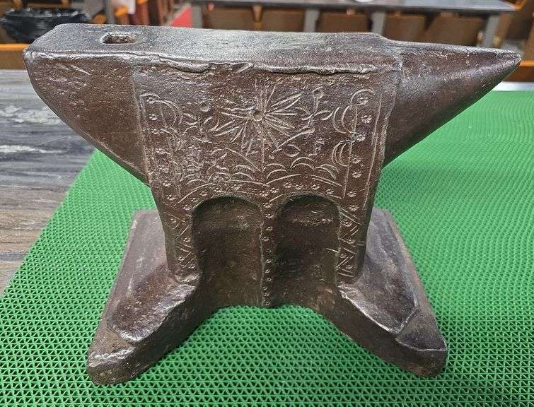 Vintage European Blacksmith Anvil - Kramer Auction LLC
