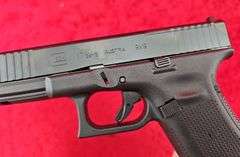Glock Model 17 GEN 5 9mm Pistol - Kramer Auction LLC