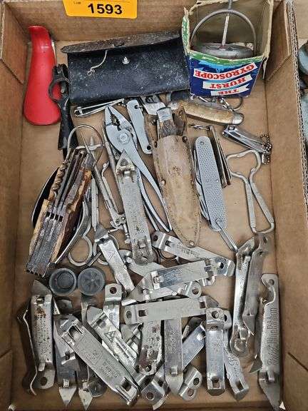 2 flats of vintage Sporting Goods - Kramer Auction LLC