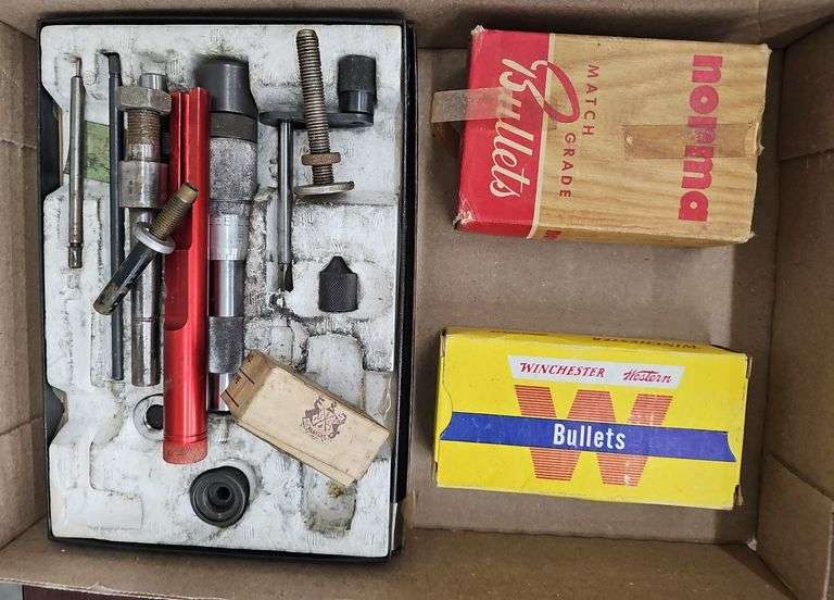 4 flats of Reloading Equipment: Bullets, Tools, etc - Kramer Auction LLC