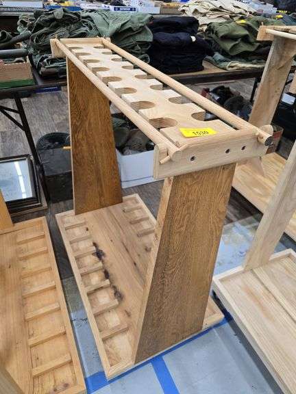 16 Gun Rolling Rifle Rack - Kramer Auction LLC