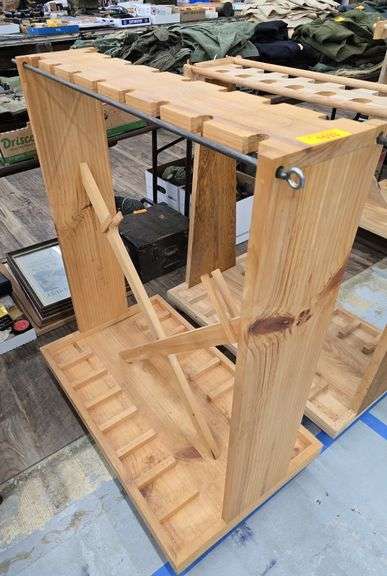 16 Gun Rolling Rifle Rack - Kramer Auction LLC