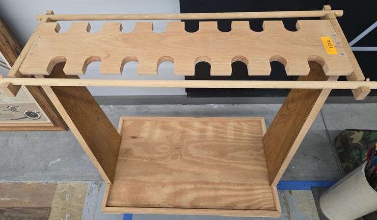 Rolling 16 Gun Rack - Kramer Auction LLC