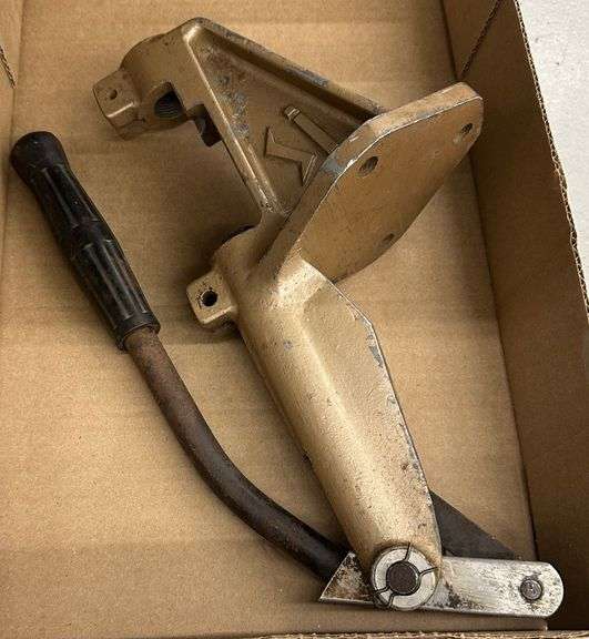 Ice Auger & Gun Case Lot - Kramer Auction LLC