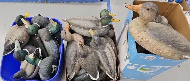 3 boxes of Decoys - Kramer Auction LLC