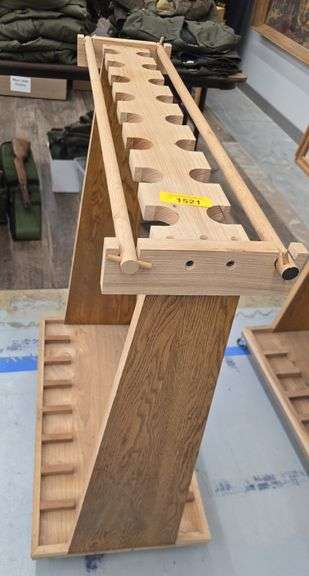 16 Gun Rolling Rifle Rack - Kramer Auction LLC