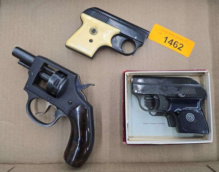 lot of 3 Starter Pistols - Kramer Auction LLC