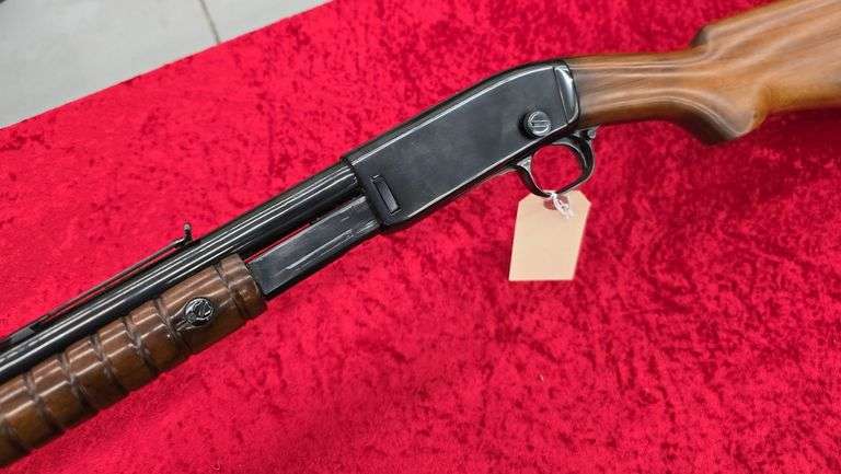Remington Model 25 32 WCF Pump Rifle - Kramer Auction LLC