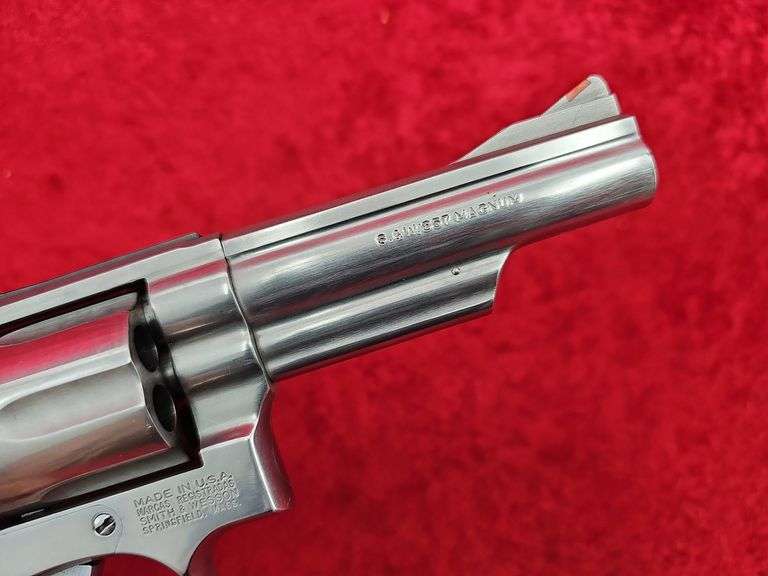 Smith & Wesson Model 66-2 357 Magnum Revolver - Kramer Auction LLC