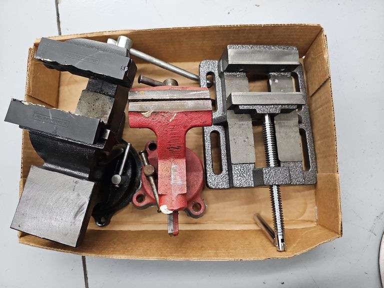 lot of 3 Bench Vises - Kramer Auction LLC