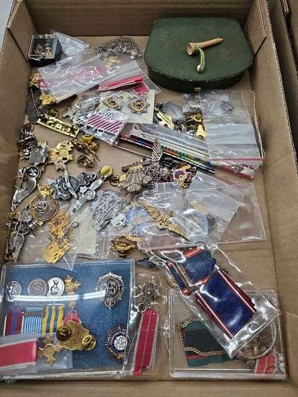 2 flats assorted British Military Pins & Badges - Kramer Auction LLC