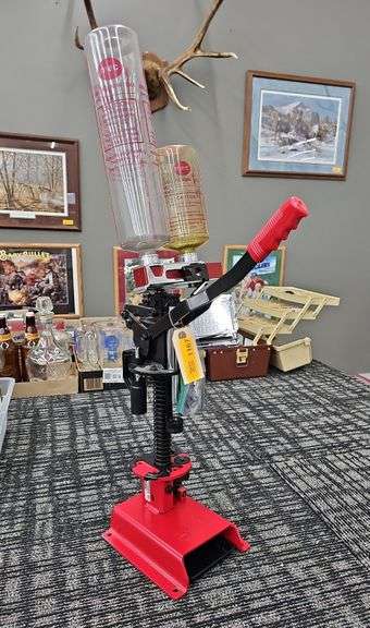 MEC Sizemaster Model SM82 28 ga. Shot Shell Reloader - Kramer Auction LLC