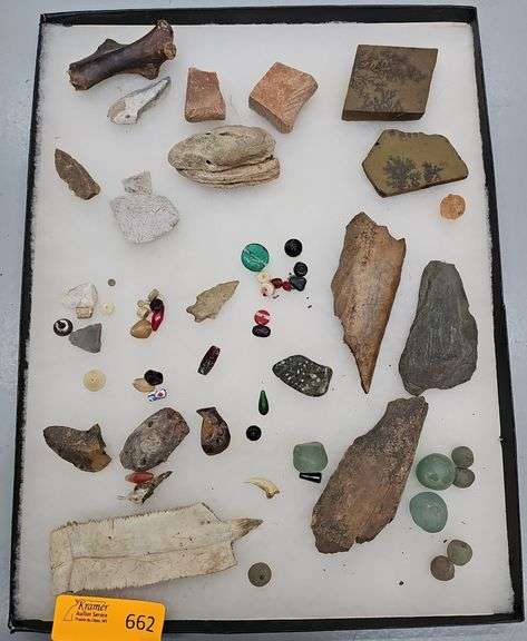 Native American Artifact Display - Kramer Auction LLC
