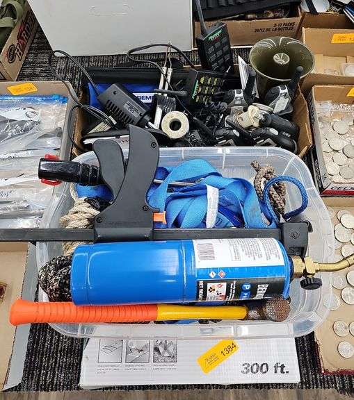 Lot of Miscellaneous Outdoor items - Kramer Auction LLC