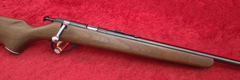 Marlin Model 101 22 cal. Rifle - Kramer Auction LLC
