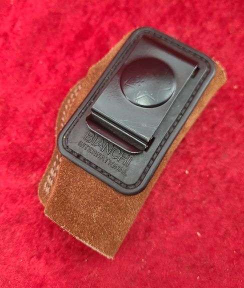 Davis Industries Model D-32 32 ACP Derringer - Kramer Auction LLC