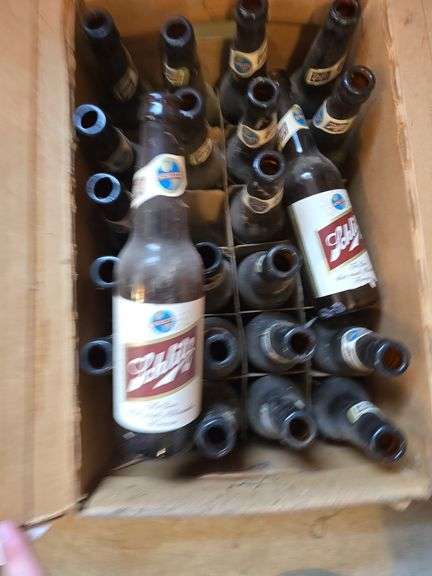 4 cases Vintage Beer Bottles & Cardboard Cases - Kramer Auction LLC