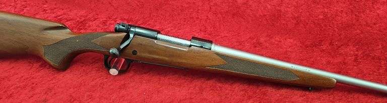 Winchester Model 70SA Lightweight 308 cal. Rifle - Kramer Auction LLC