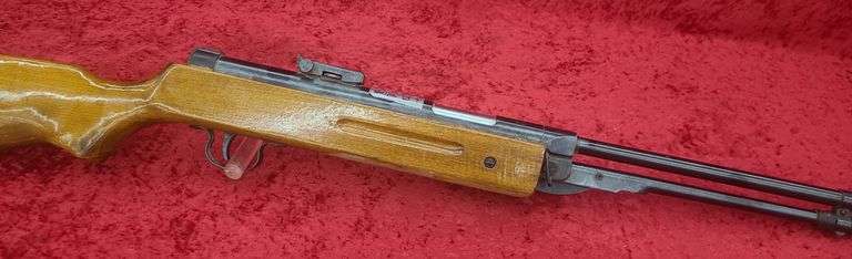 Chinese Air Rifle in fair condition - Kramer Auction LLC