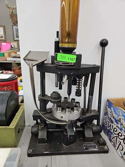 Ponsness & Warren Size O Matic 800B Reloader - Kramer Auction LLC