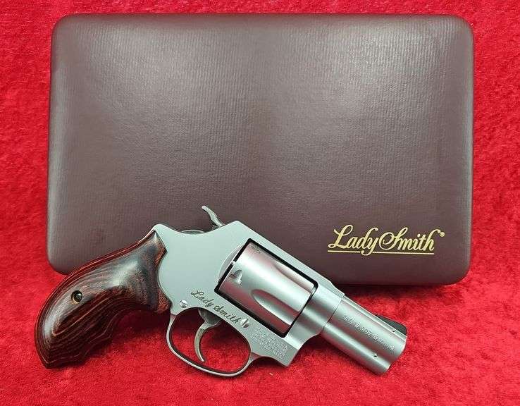 Smith & Wesson 60-9 Lady Smith 357 Magnum Revolver - Kramer Auction LLC