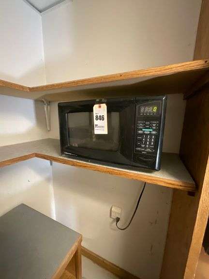 Emerson Microwave - Works - Kraupie's Real Estate & Auctioneers