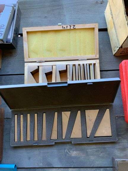 Parallel Angle Gauges - Kraupie's Real Estate & Auctioneers