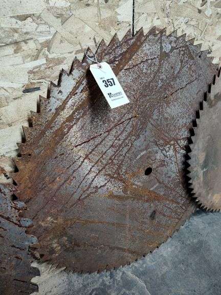 37-in Buzz Saw Blade good - Kraupie's Real Estate & Auctioneers