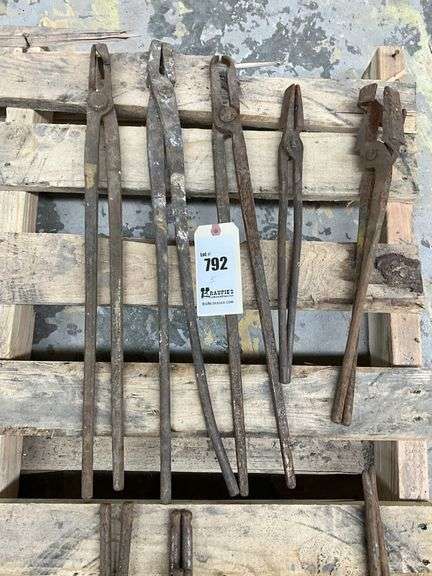 5 Assorted Forge Tools - Kraupie's Real Estate & Auctioneers